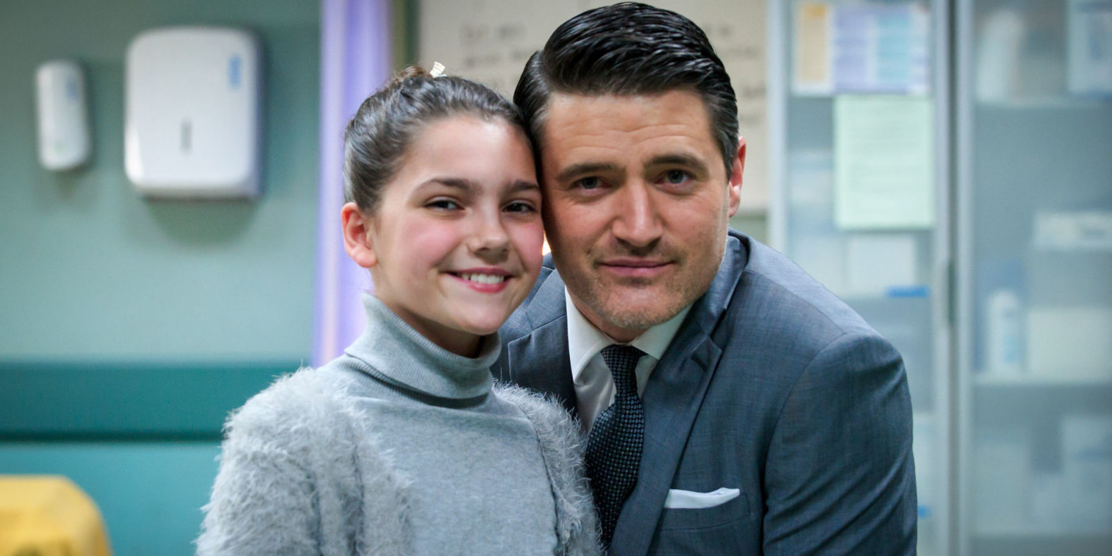 casualty-spoiler-hearts-and-flowers