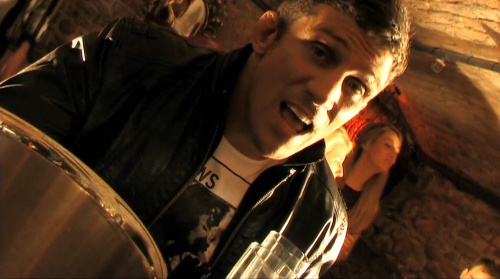 Alex Reid reveals debut music video