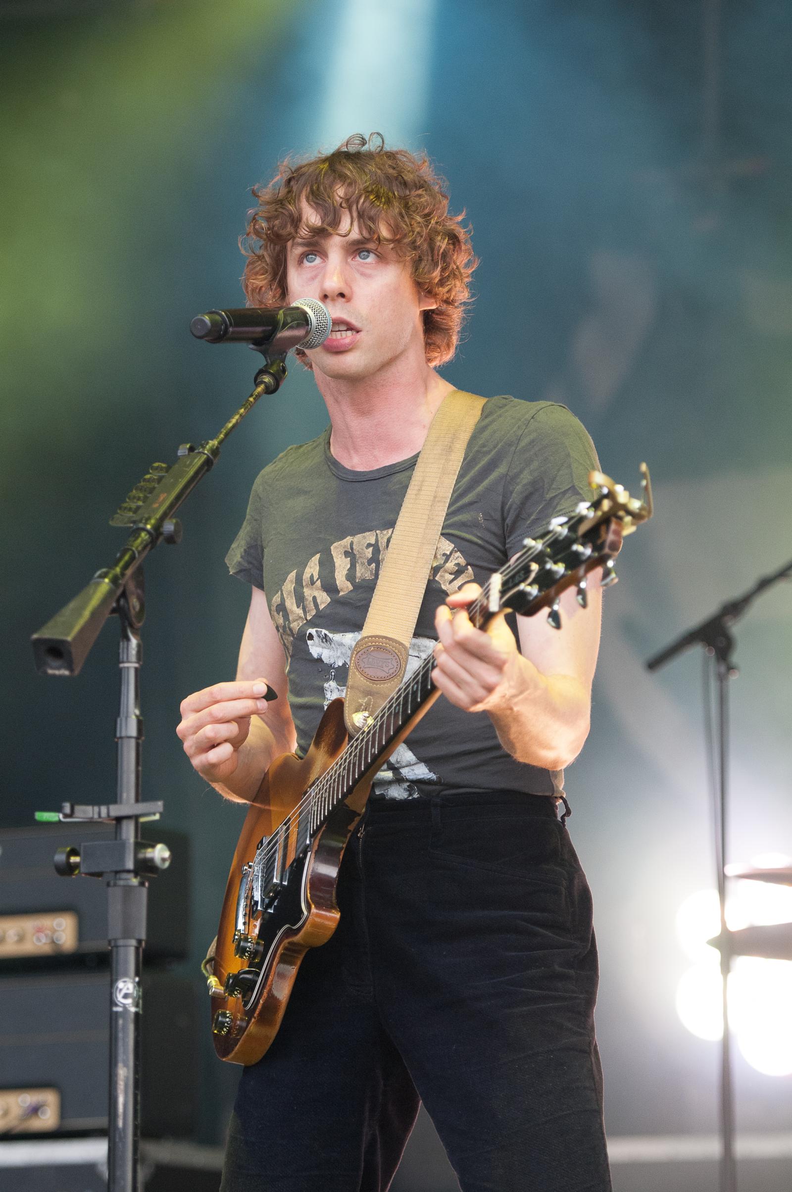 Razorlight's Johnny Borrell: 'Record labels are scum'