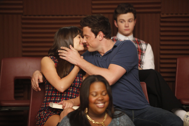 Glee plans Cory Monteith tribute, hiatus