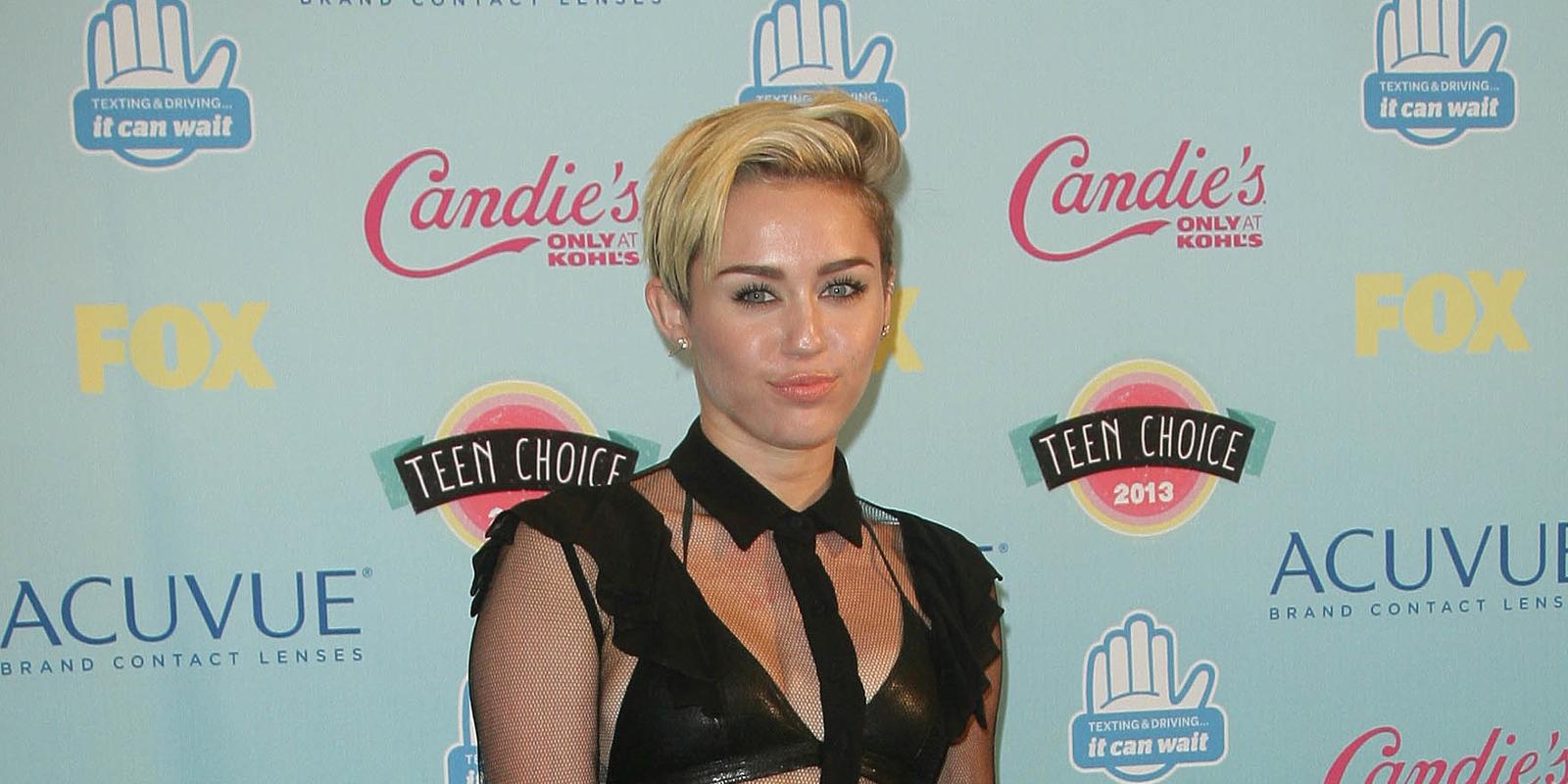 Miley Cyrus, Robin Thicke to perform at MTV Video Music Awards