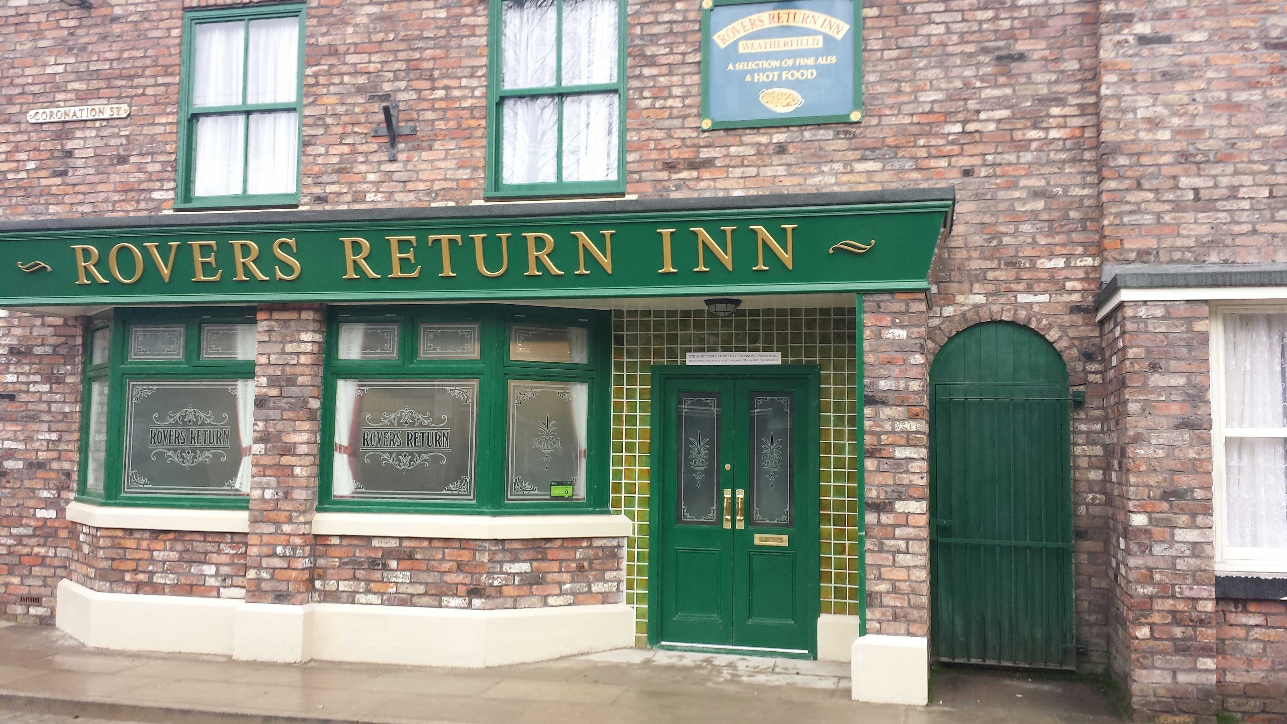 Corrie's Eva to return as Rovers barmaid