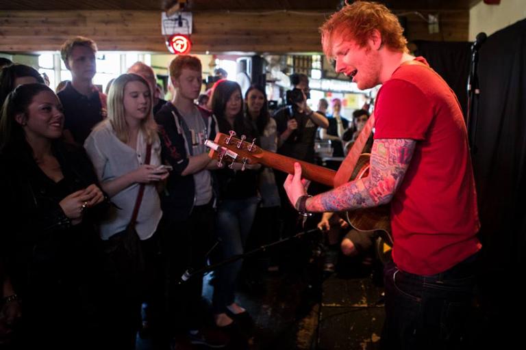 Ed Sheeran plays secret gig at Ipswich pub where he started out