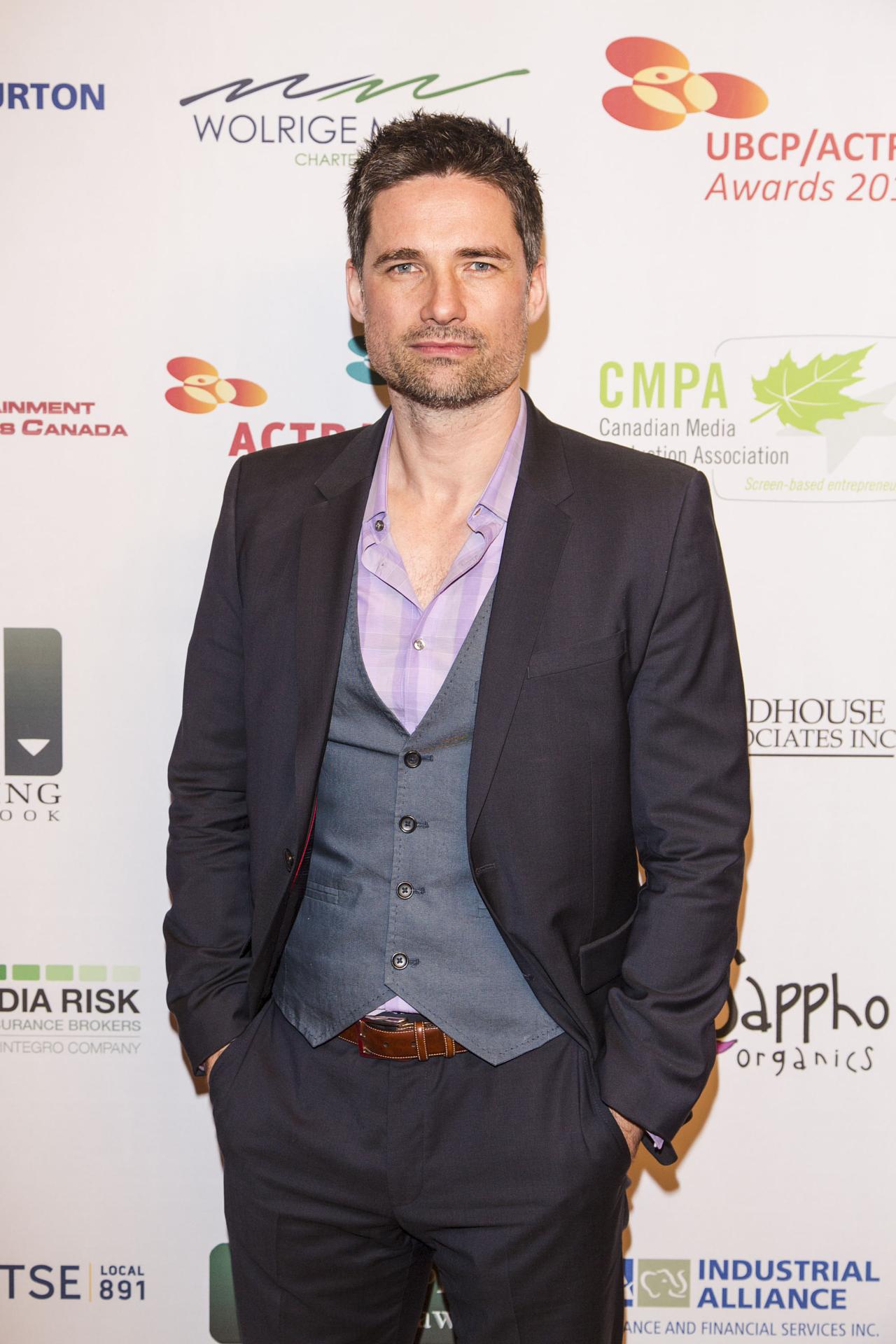 Pin by Cynthia Hernandez on oh me, oh my! | Warren christie, Christy ...