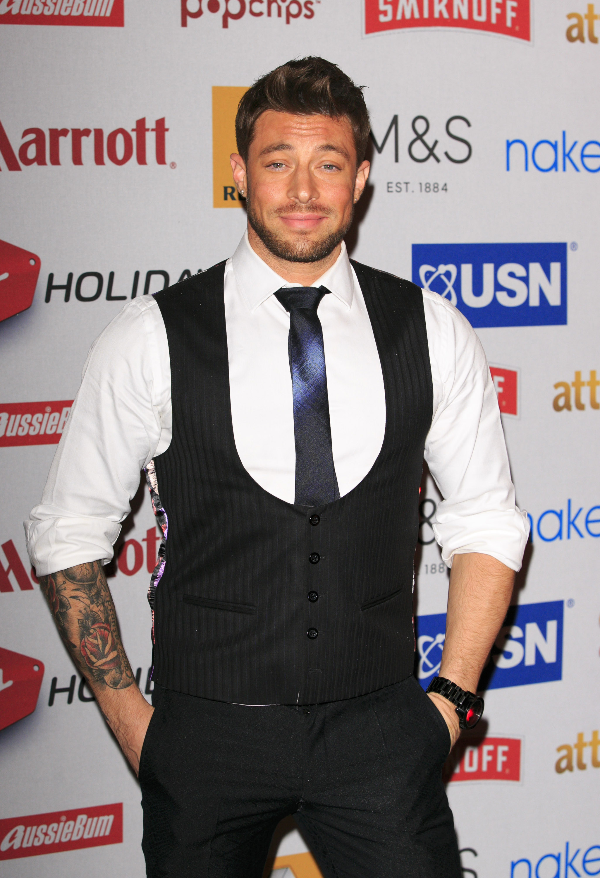 Blue's Duncan James joins Priscilla Queen of the Desert UK tour