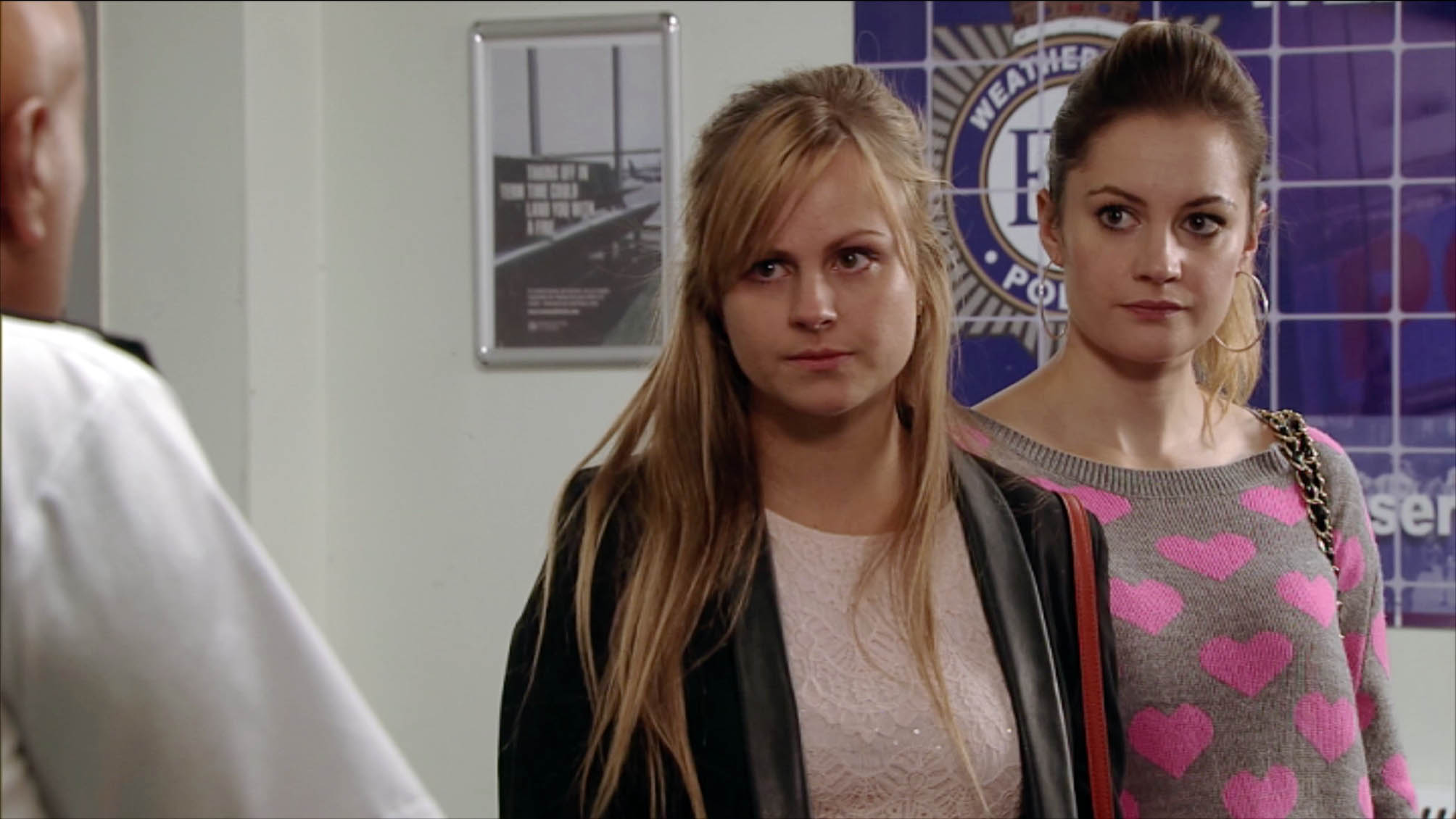 POTD: Corrie's Sarah goes to the police