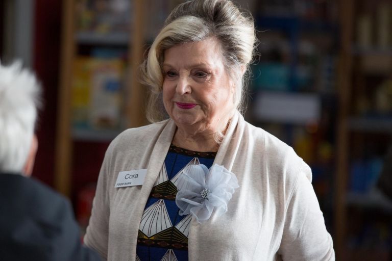 Eastenders - 18th May 2017 | The return of the Beehive and The Landlord ...